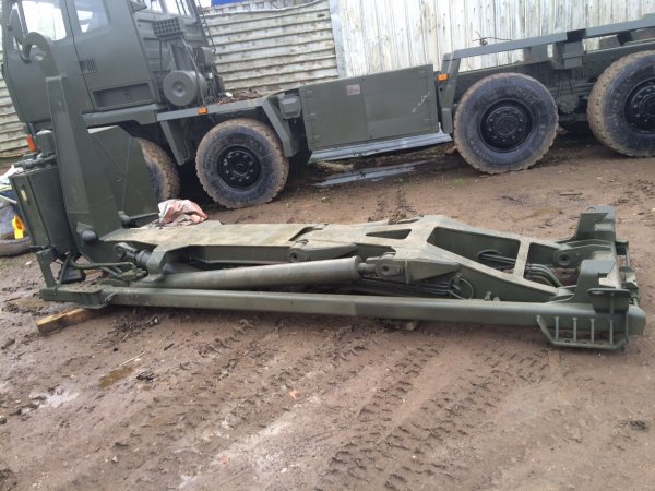 Hook Loader Unit Rollon Rolloff skip loader lifting bodyEdbro ...