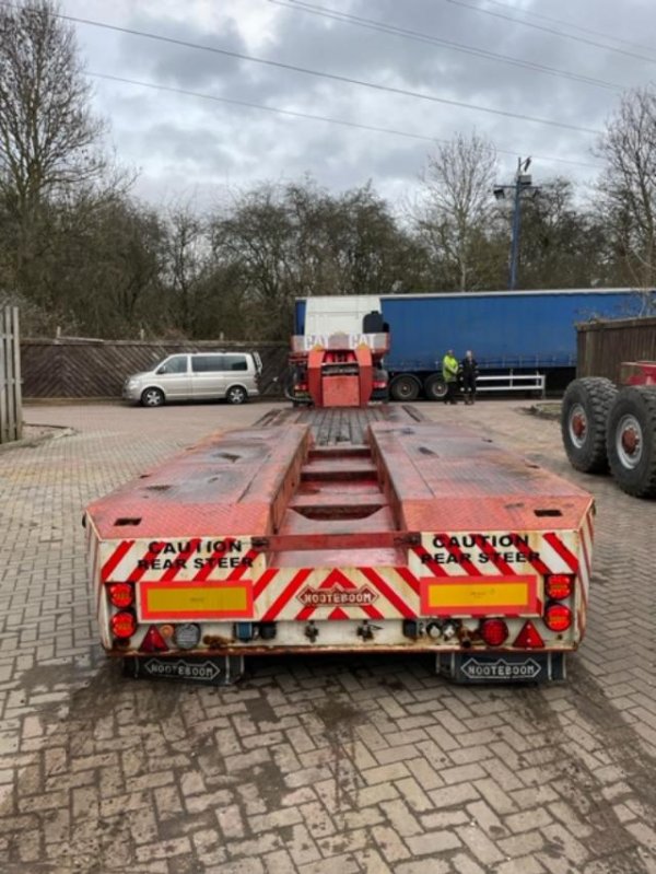 Nooteboom 3 Steering Axles Lowbed Trailer EURO-60-03 / 77 t – Ex ...